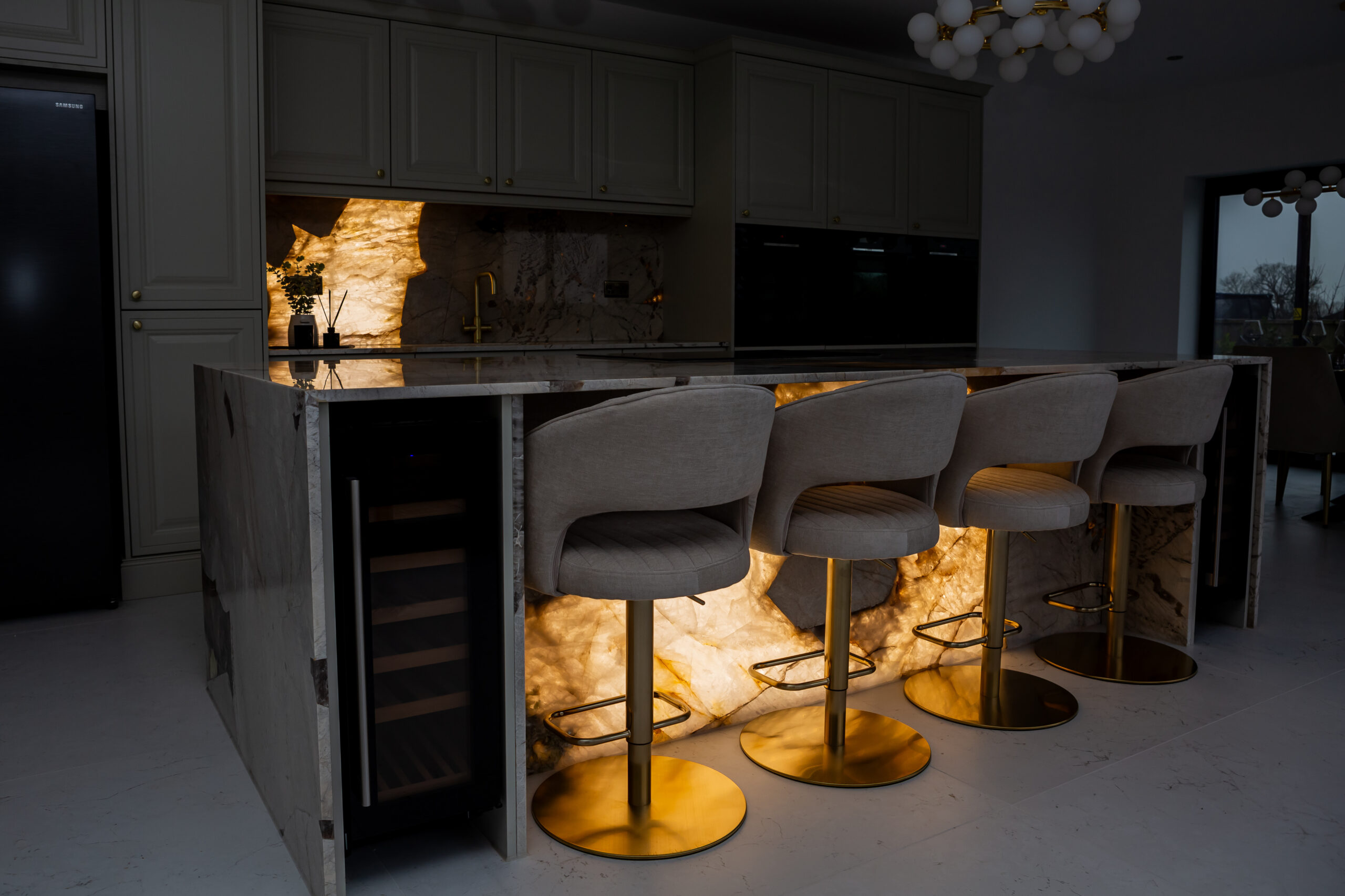 Hingham, Norfolk - Sharpstone Granite